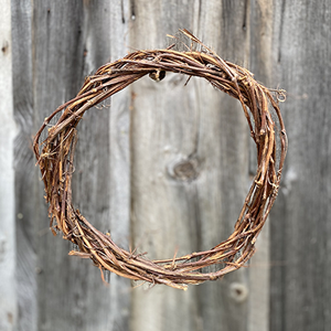 Natural Grapevine Wreath Frame – Barrett's Christmas Tree Farm